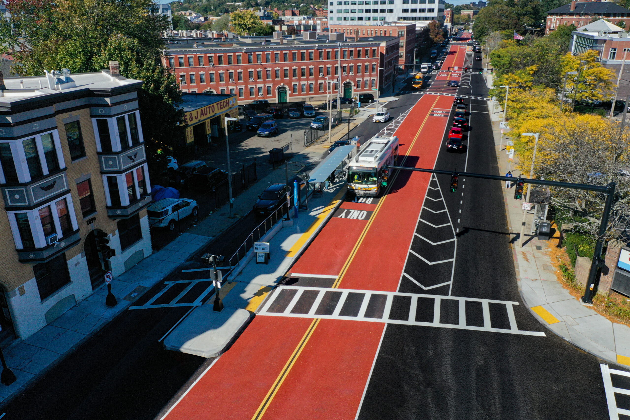 Columbus Avenue Center-running Bus Lanes - Howard Stein Hudson